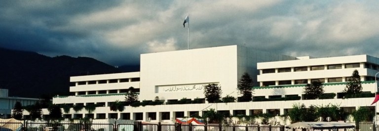 NA panel approves tax rate for salaried class- Zameen News