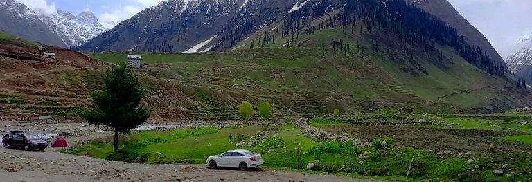 NHA begins clearing MNJ Road, Naran to reopen soon - Zameen News
